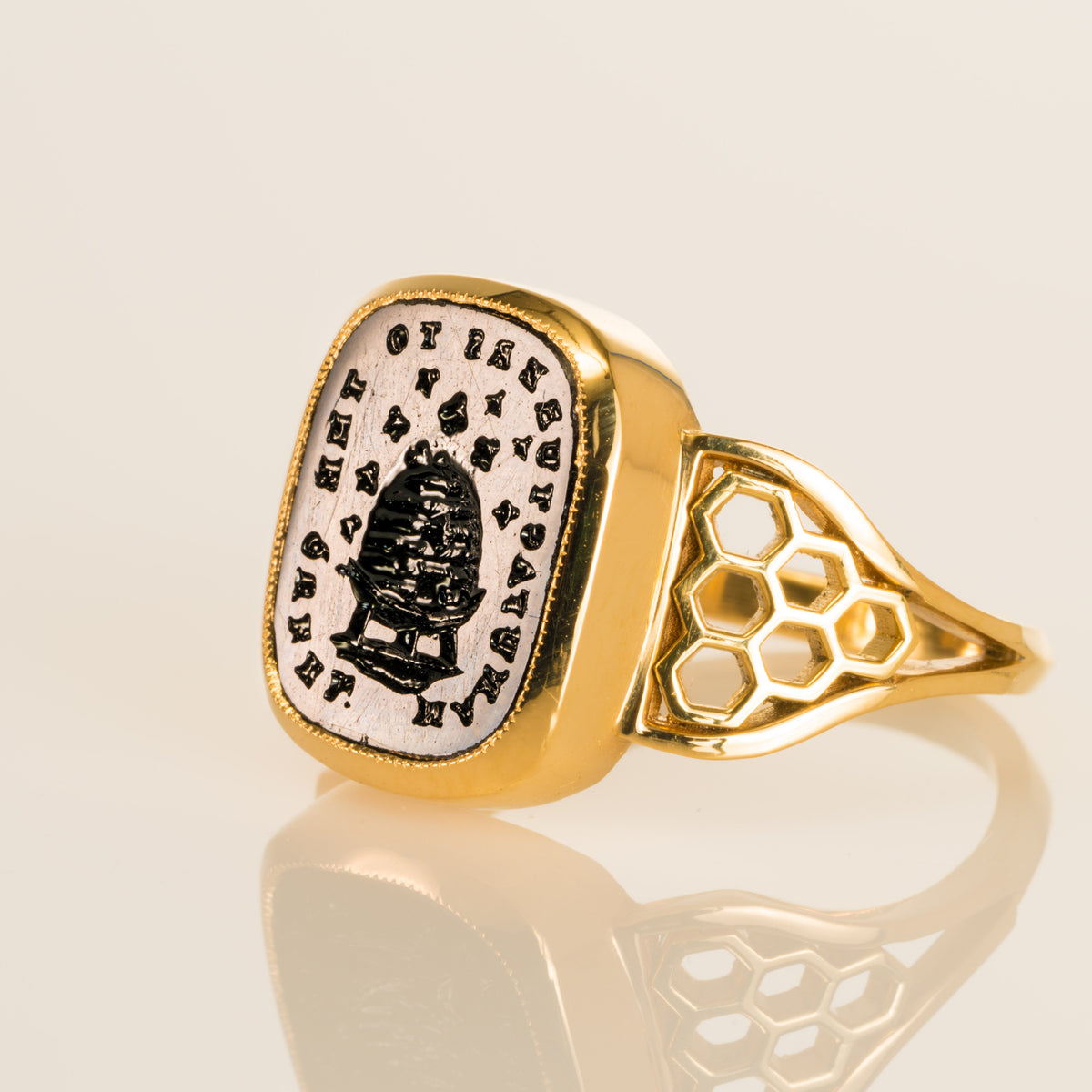 Queen Bee – Seal & Scribe